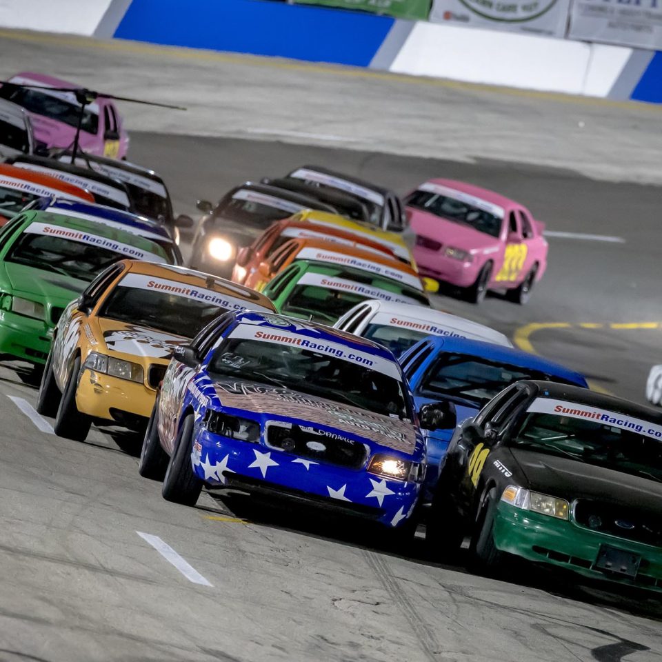 American YouTuber Cleetus McFarland Becomes Australia’s Bogan Spirit Animal